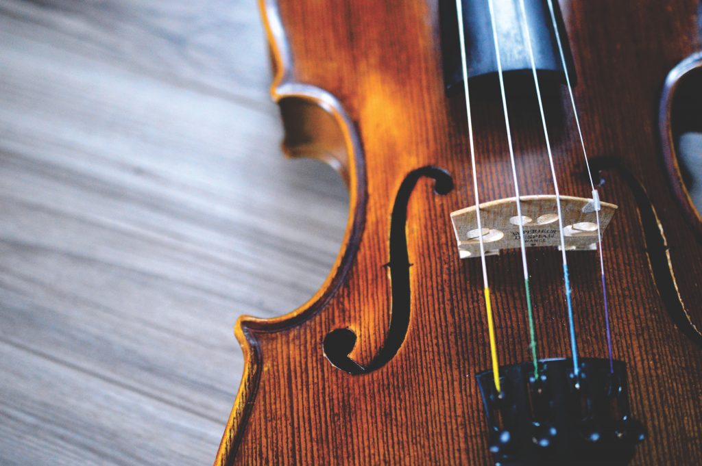 Cordes de violon : pourquoi bien les entretenir ? - Univers Musique